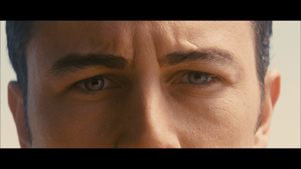 Looper – Blu-ray Screenshots | HighDefDiscNews.com