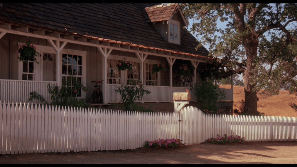 Critters – Blu-ray Screenshots | HighDefDiscNews.com